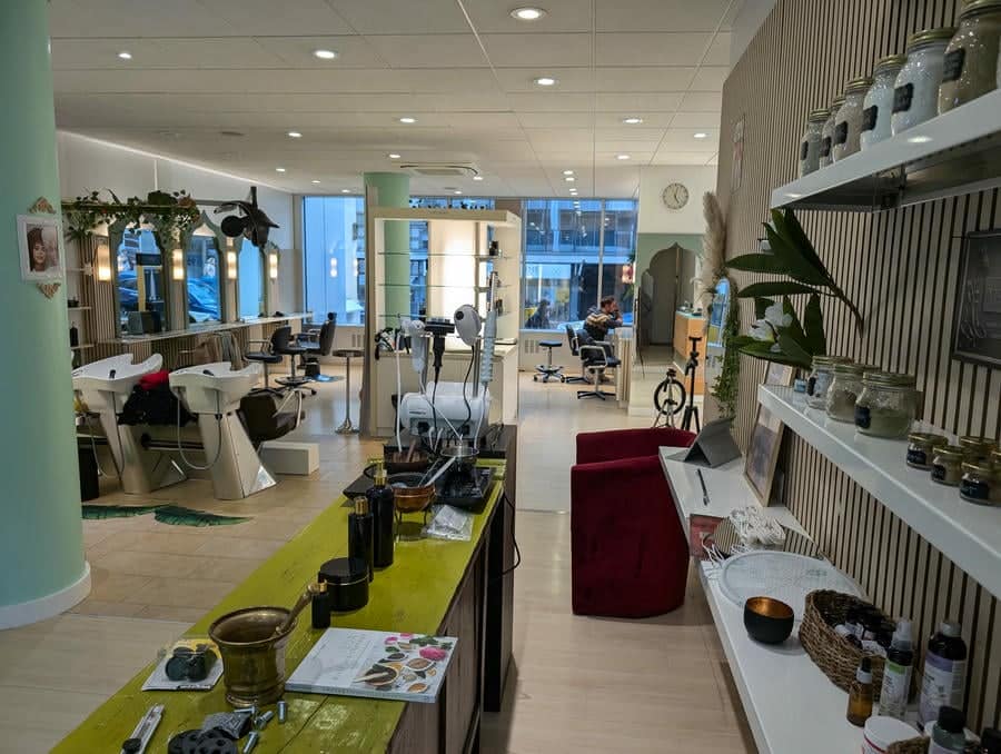 Pana Beauty Lausanne - Coiffeur expert cheveux bouclés
